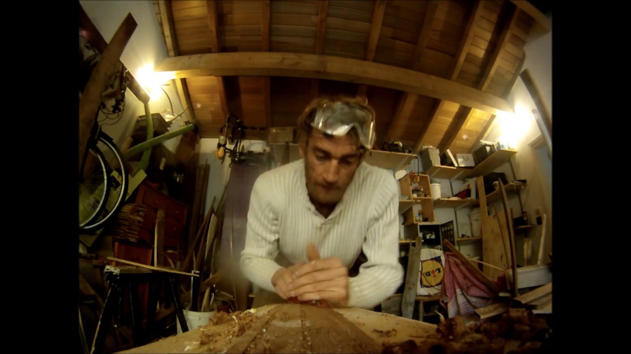 Fabrication d'une barque en bois recuperé - YouTube