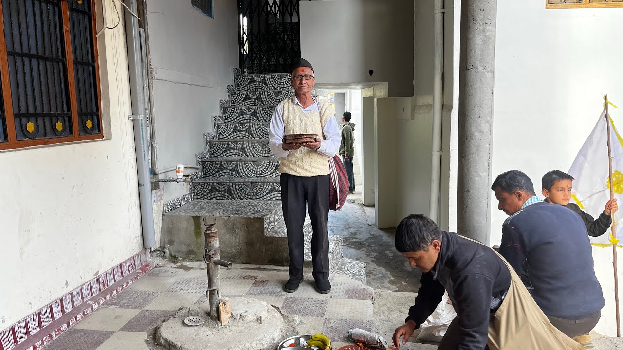 Hmaare yha kee chaitol#traditional pahadi vlog Pushpa Bisht Wadda ...