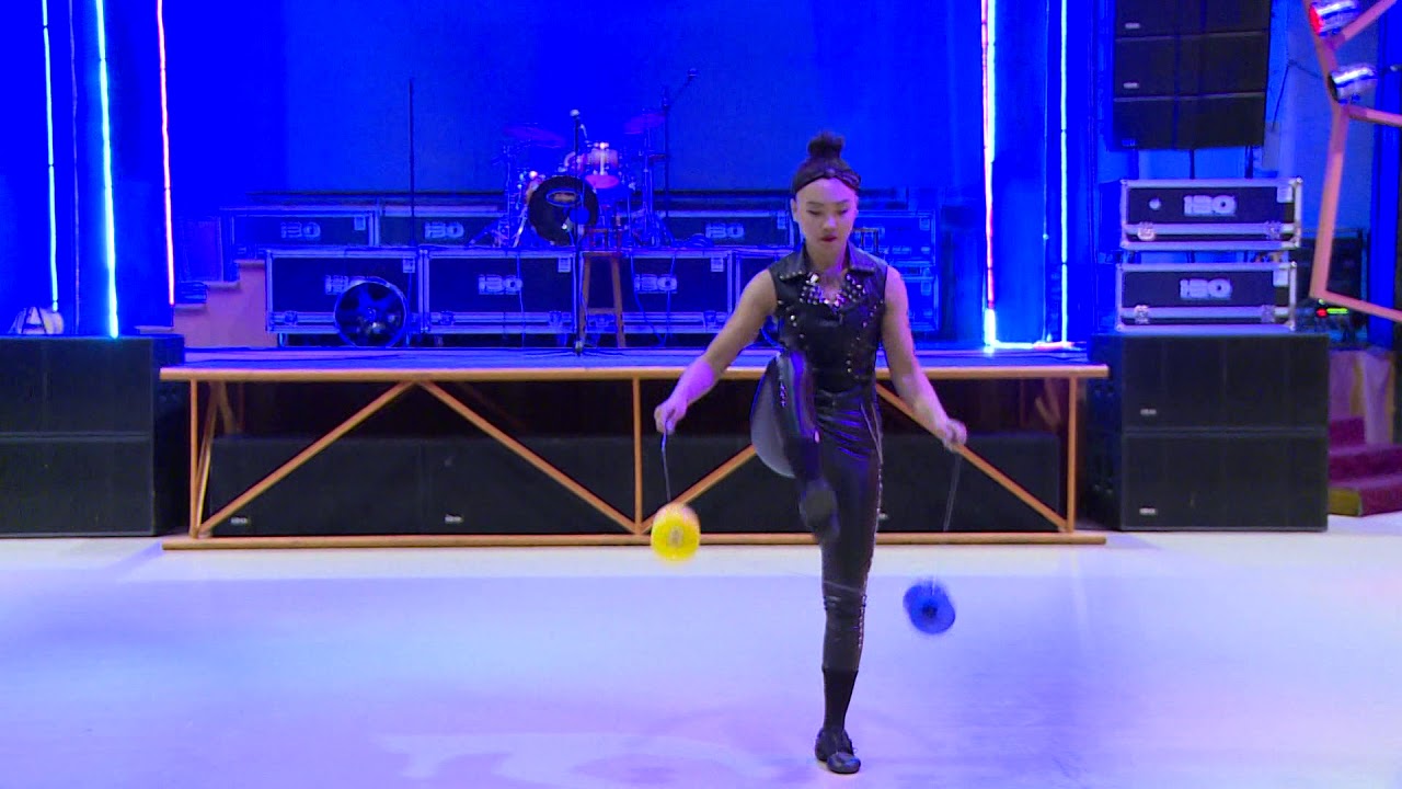Diabolo - YouTube