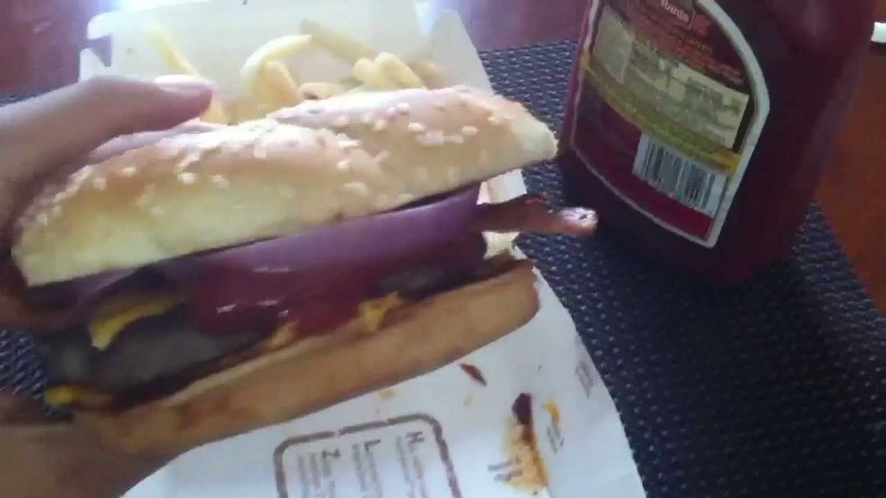 The Angus Chipotle Barbecue Bacon (McDonald's) - YouTube