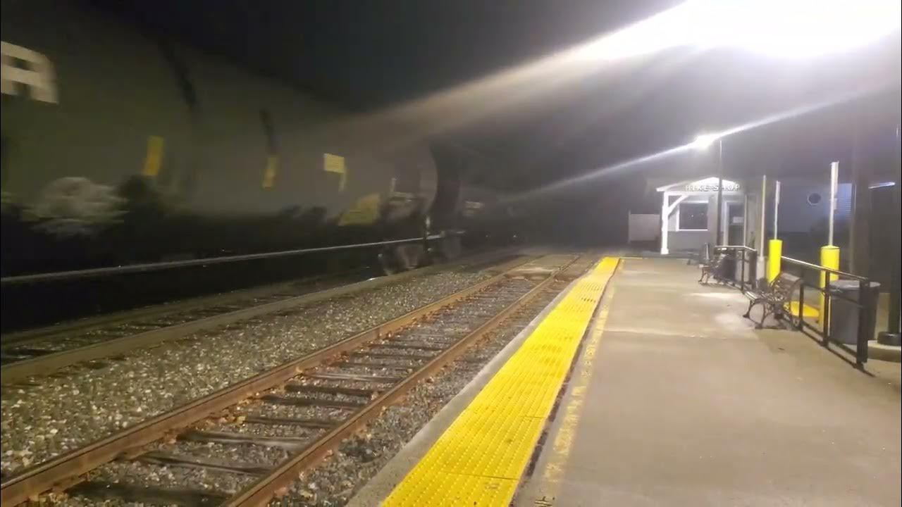 NECR #3040 Leads 601 in Claremont jct, NH - YouTube