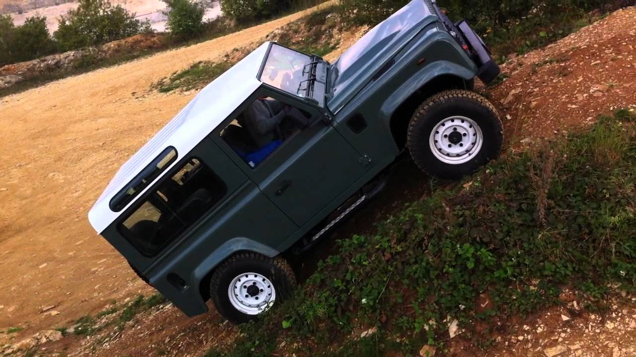 AMI Off Road 4x4 Performance LR 90 in Langenaltheim - YouTube