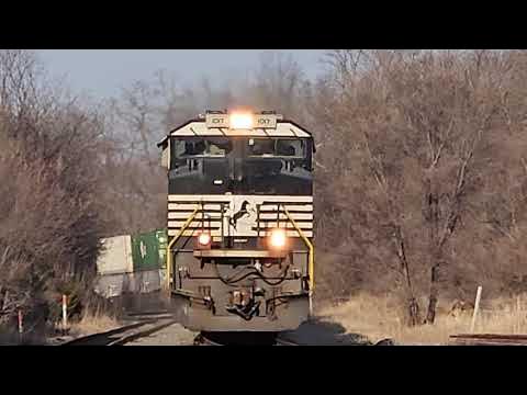 NS 1017 Leads NS 4731 NS 9871 Savannah & Atlanta NS 1065 on NS 27A Passing Through in Berryville ...