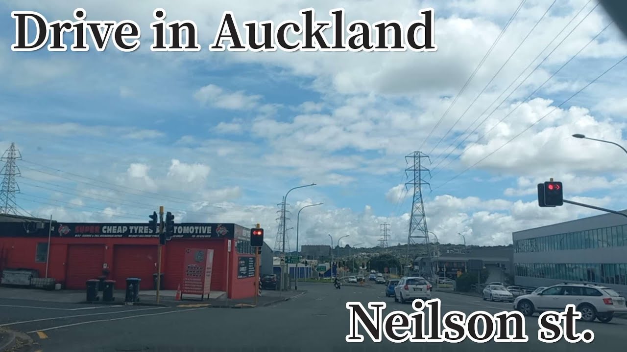 Drive in Auckland #47 [Neilson Street] - YouTube