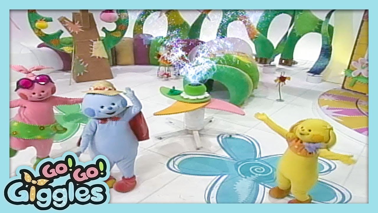 Go! Go! Giggles - Summer Fun - YouTube