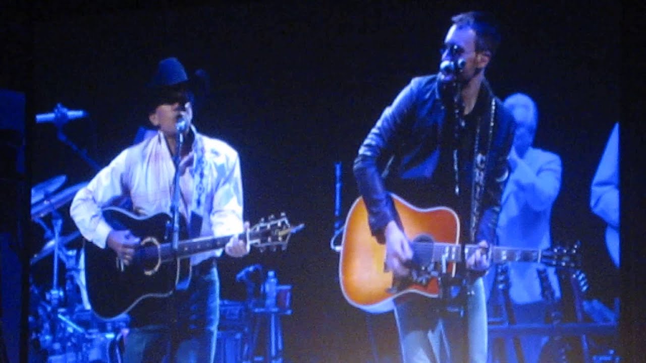 George Strait & Eric Church - Easy Come, Easy Go - Live - YouTube