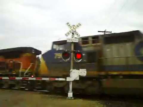 BNSF 1115 East Z Train (3-31-2014) - YouTube