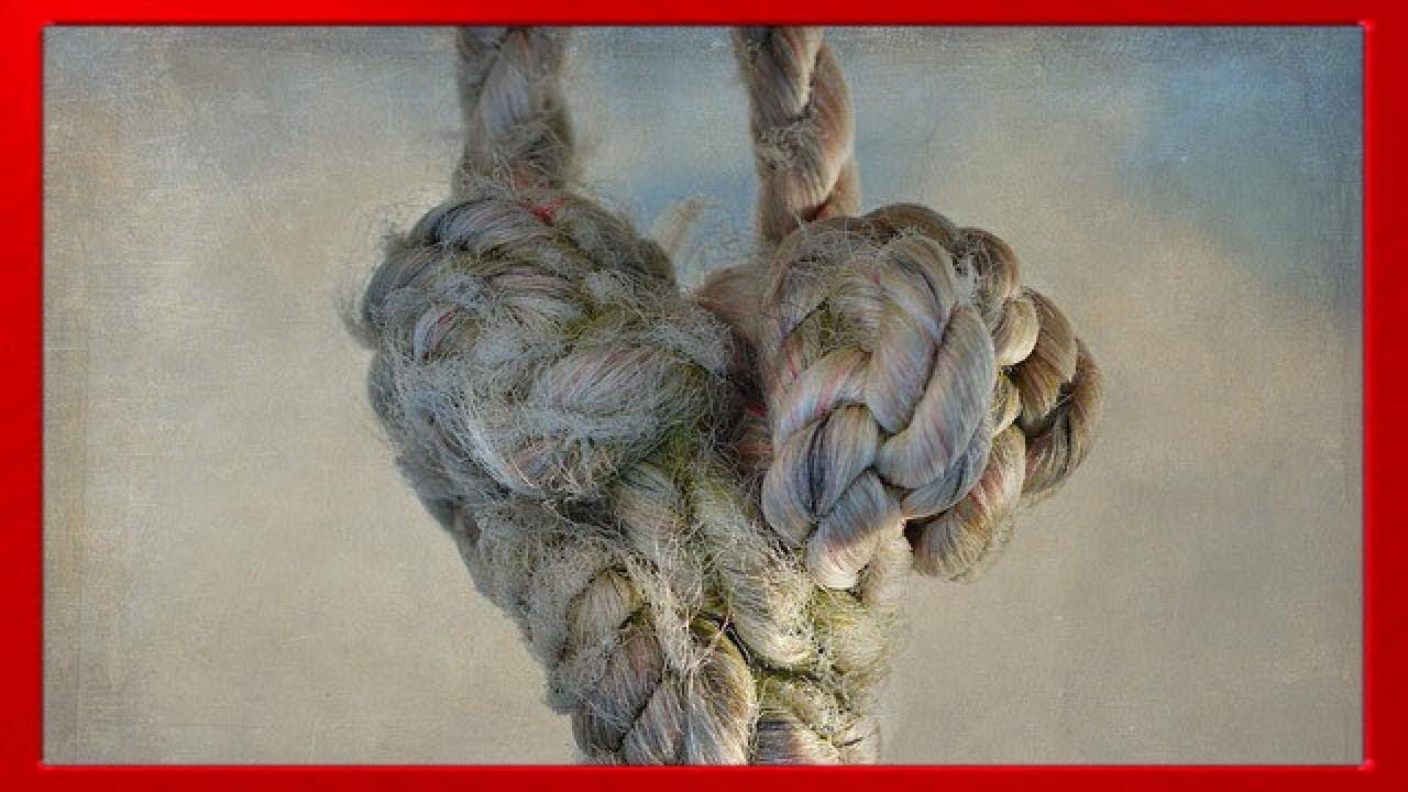 ¿Qué es la asfixia autoerótica y por qué asfixiarse puede producir ...