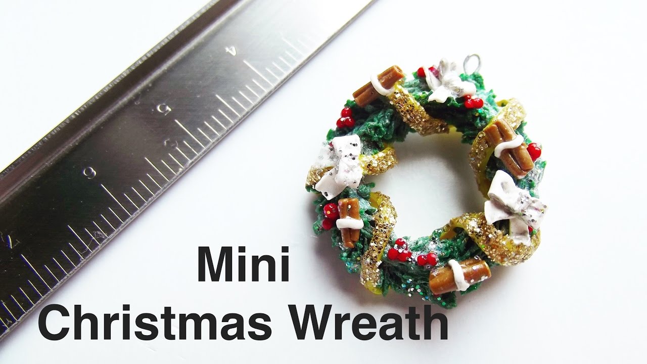 🎄Miniature Christmas Wreath - Polymer Clay Miniature Tutorial - YouTube