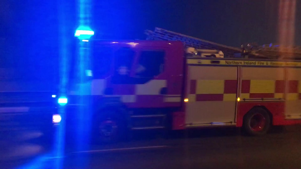 NIFRS / E2101 / JRZ 5190 / Volvo FLL / WrL Responding - YouTube