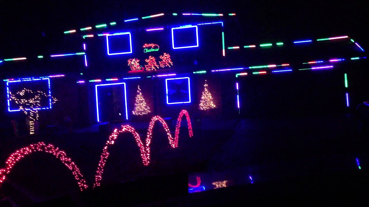 Light-o-Rama Cosmic Color Ribbon Smith family 2012 Amazing Grace - YouTube