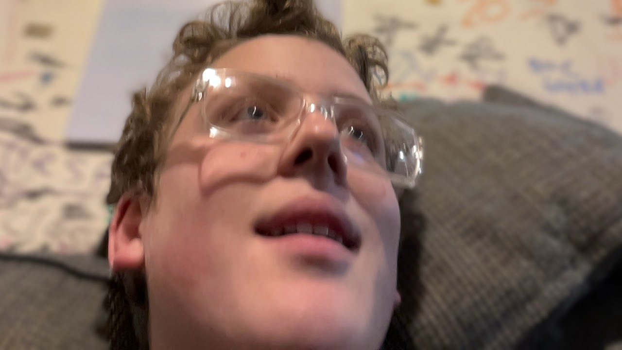 Maddie does stupid stuff Live Stream - YouTube