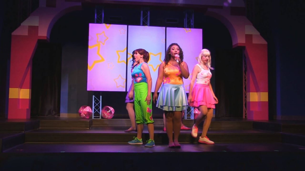 Lego Friends to the Rescue Full Show Legoland Florida - YouTube