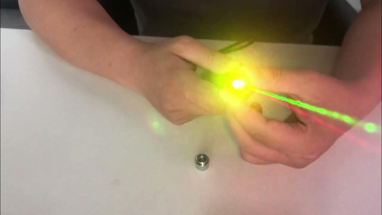 Green & Red laser pointer high power two laser color in one pen. - YouTube
