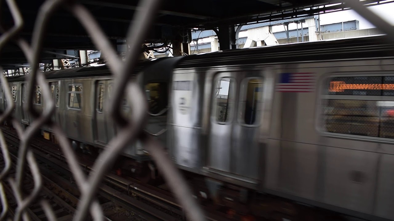 (U.S.) Brooklyn, New York - Subway Q at Manhattan Bridge (MTA) - YouTube