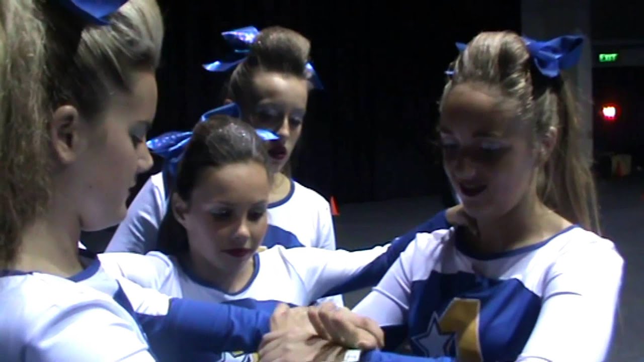 Partner stunt & group stunt Ausfunk Battle 2014 - YouTube