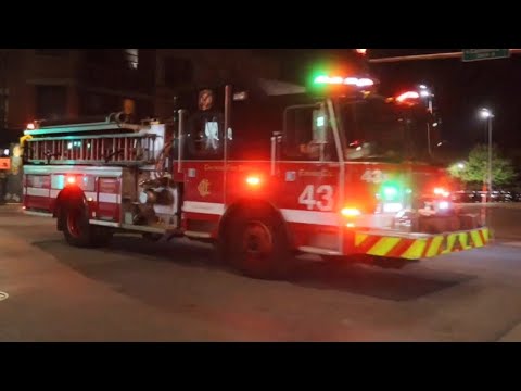 Chicago fire department Engine 43 responding 2X - YouTube