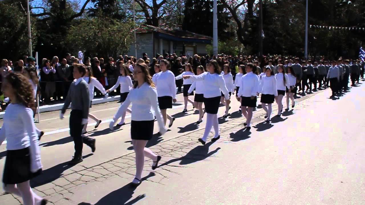 Η ΠΑΡΕΛΑΣΗ ΤΗΣ 25ΗΣ ΜΑΡΤΙΟΥ ΣΤΗ ΝΑΟΥΣΑ 2014 - YouTube