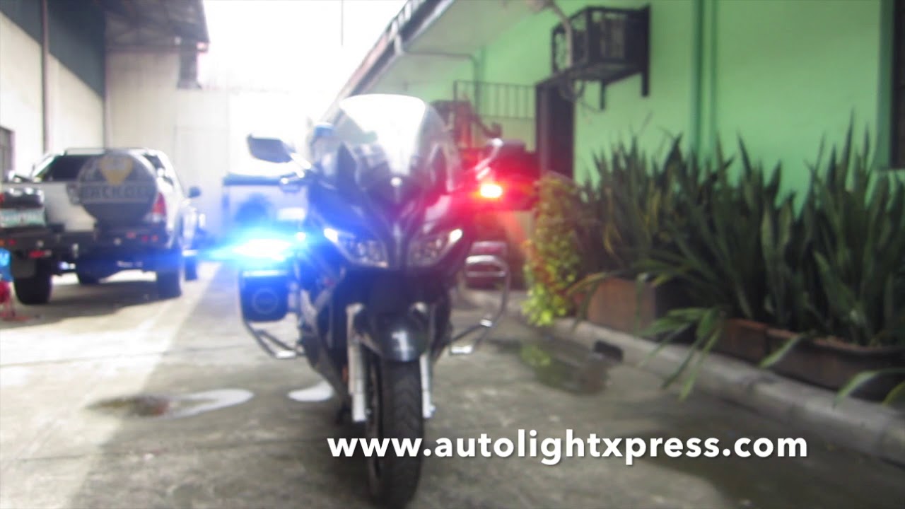 Yamaha 2018 FJR1300 Police Motorcycle - YouTube