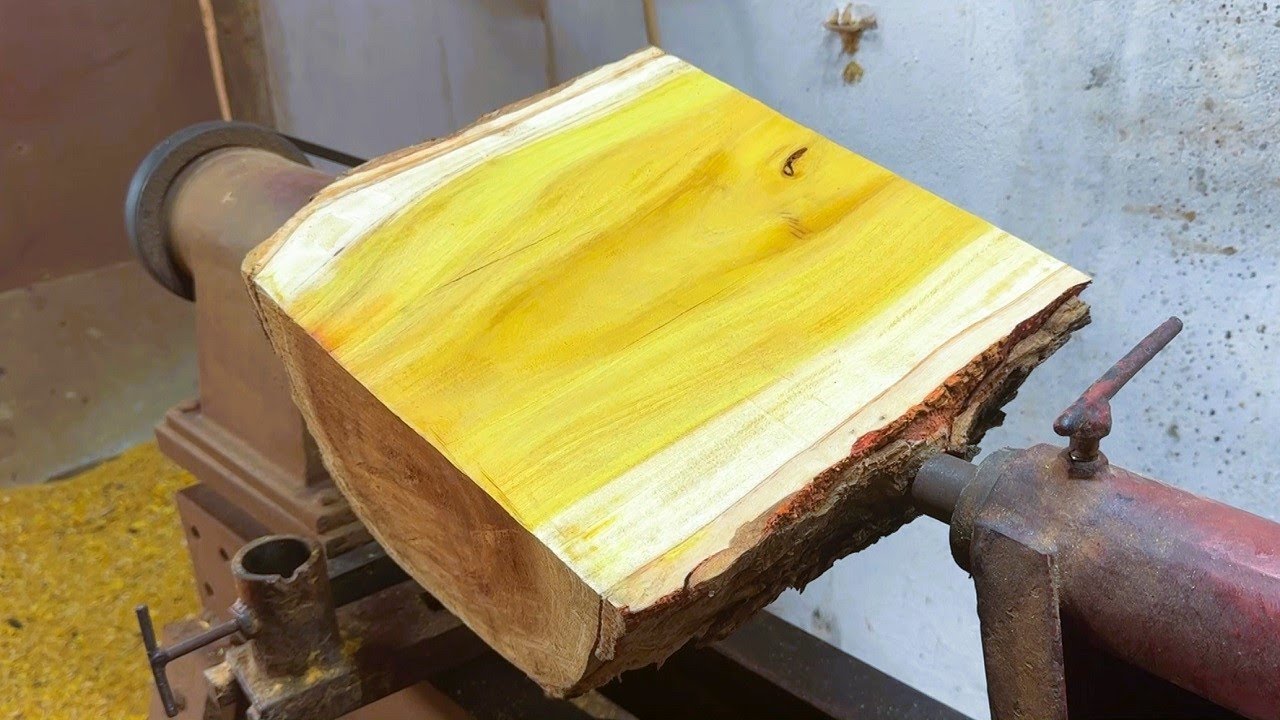 Perfect wood turning/// jackfruit wood has a wonderful color - YouTube