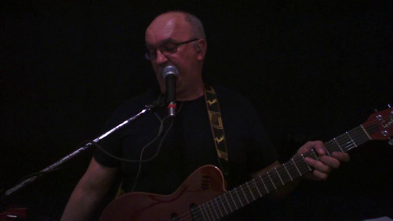 PIERRE PROTEAU - L'AFFAIRE EST À L'EAU - YouTube