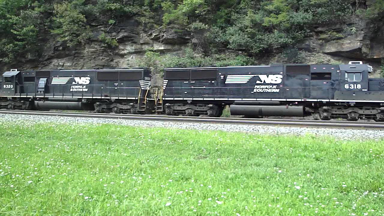 Norfolk Southern helper engines returning, Horseshoe Curve - YouTube