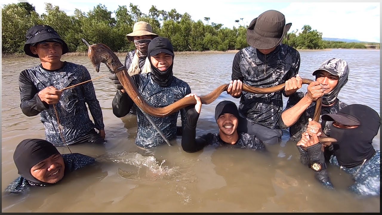 EP201-Part1 - Malabanos and Prawns Catch 'n Cook | Occ. Mindoro - YouTube