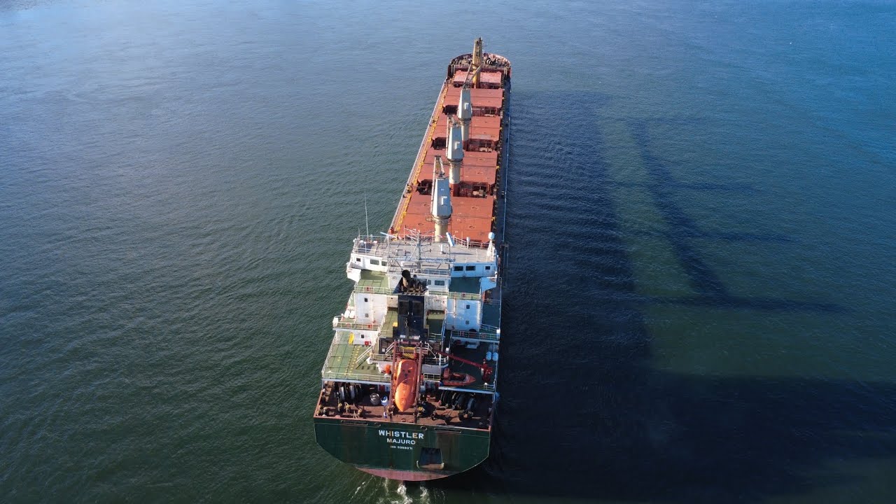 🚢 Beautiful view of a cargo ship seen from a drone in eastern Montreal ...