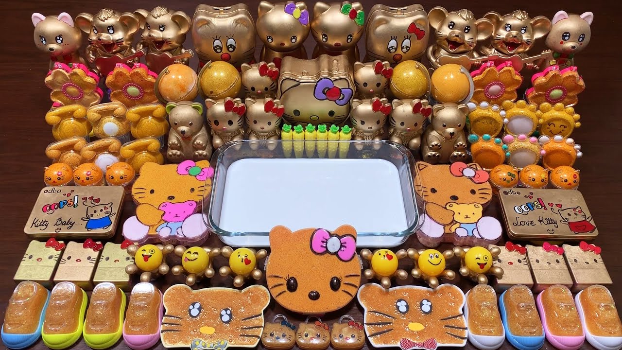 SERIES SPECIAL GOLD HELLO KITTY - Mixing Random Things Into Glossy ...