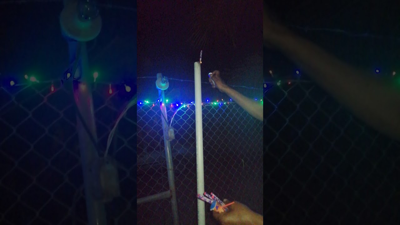 Tronando cohetes - YouTube