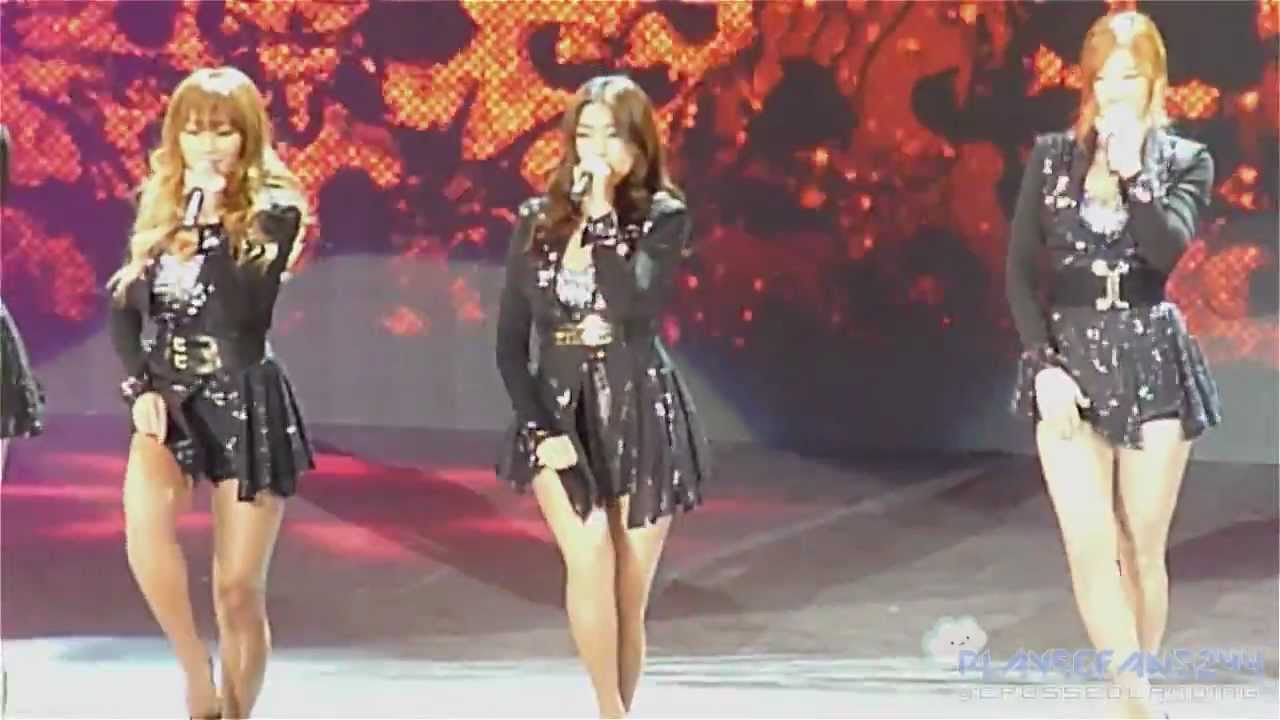 [FANCAM] 121110 SISTAR 씨스타 - INTRO + ALONE 나혼자 (BORA 보라 FOCUS) @ SBS ...
