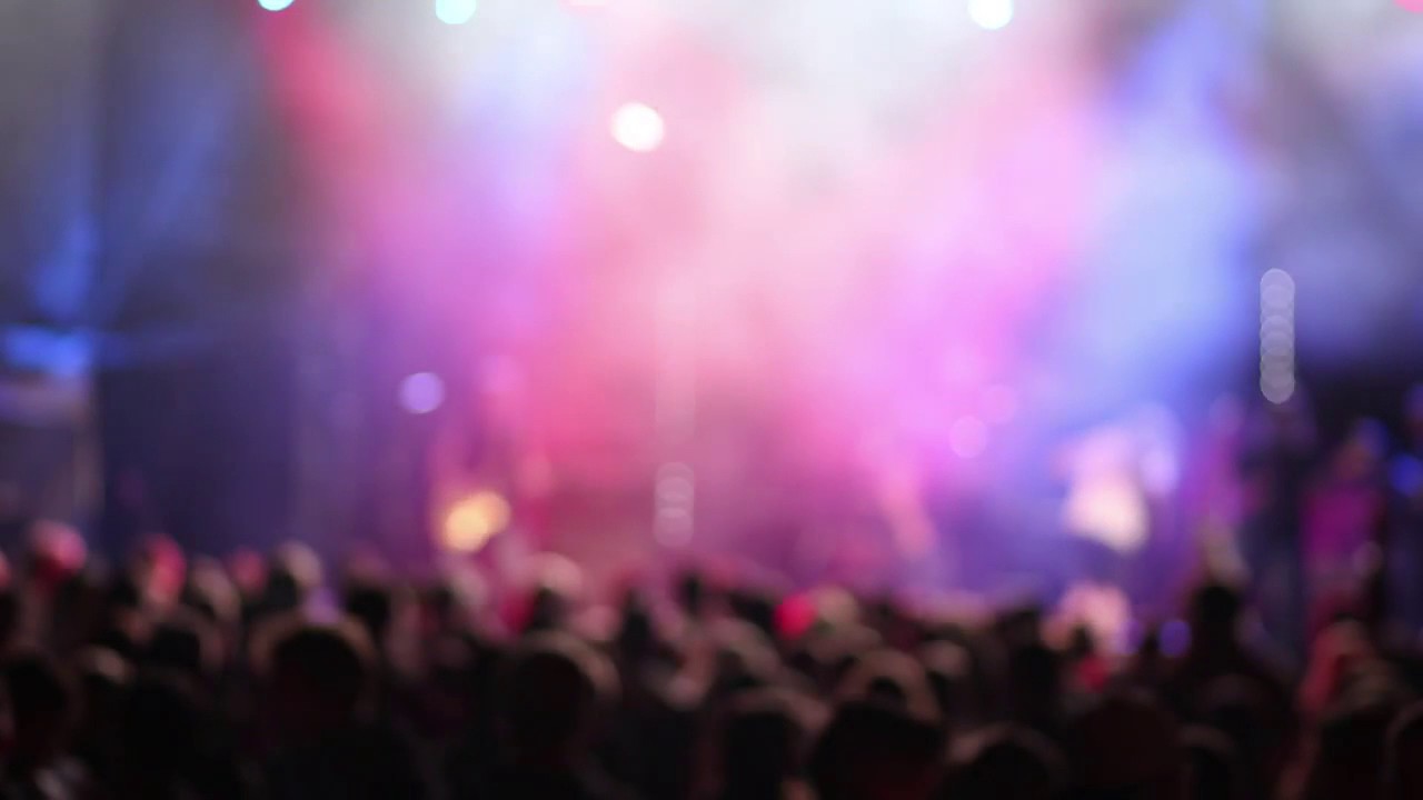 Rock concert out of focus - YouTube