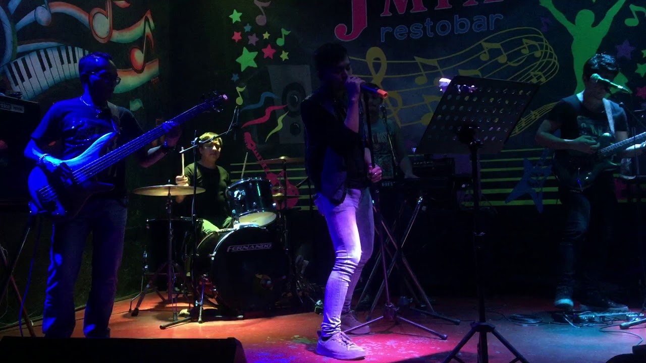 She's gone (axel penaso)fireball phil band - YouTube