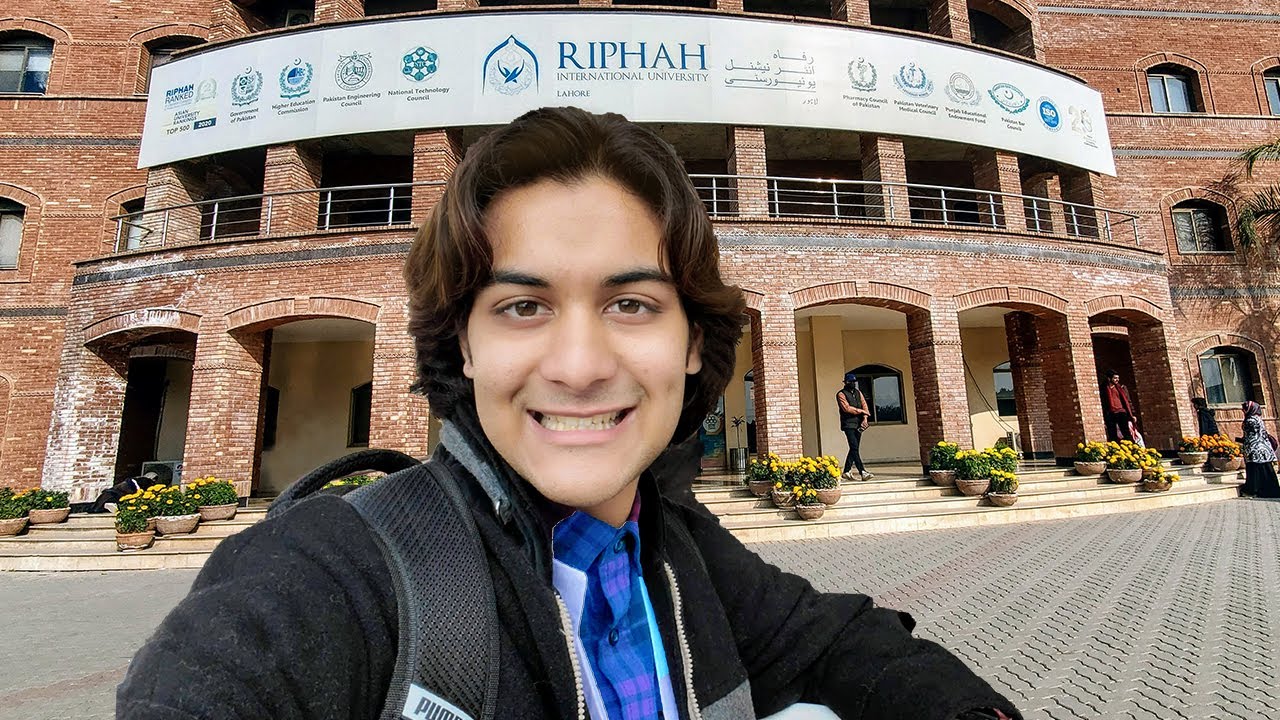 Campus Life Riphah International University Lahore | Zad AT Vlogs - YouTube