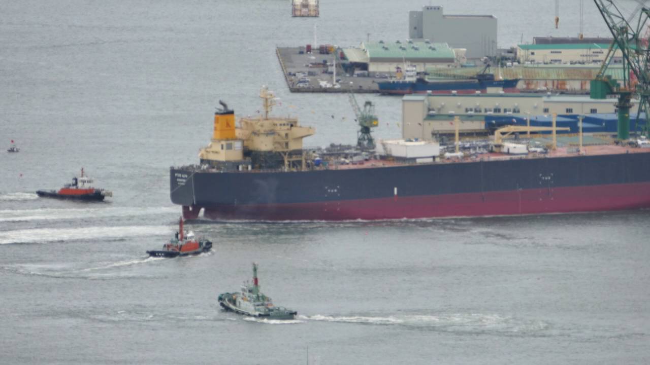 Pyxis Alfa 進水式 - YouTube