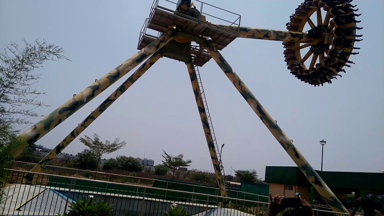 OH GOD!!! SAVE ME | EQUINOX 360 | Thrill Ride - YouTube