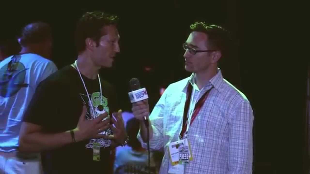 1985FM Interviews Gam3rCon Founder Brian Bielawski - YouTube