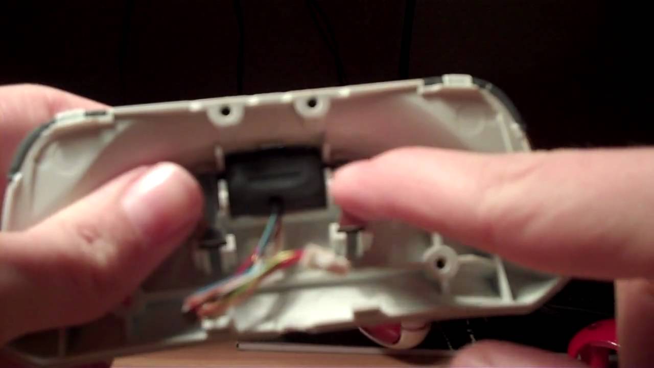 How to take apart an xbox 360 chat pad - YouTube