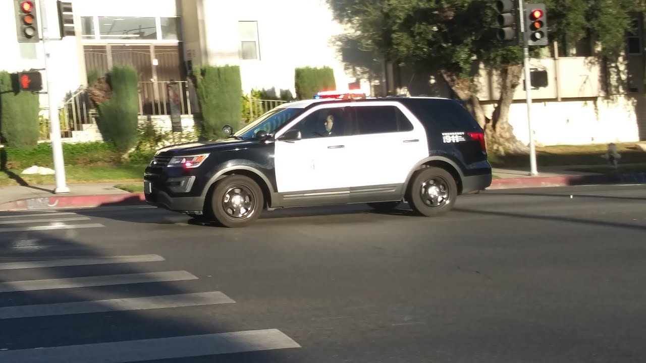 LAPD Ford Explorer Responding - YouTube