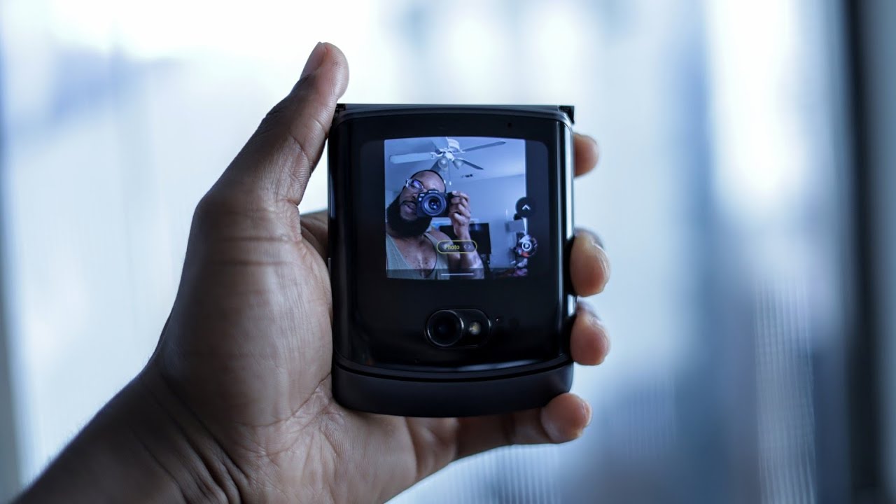 The RAZR Phone 5G | My experience so far - YouTube