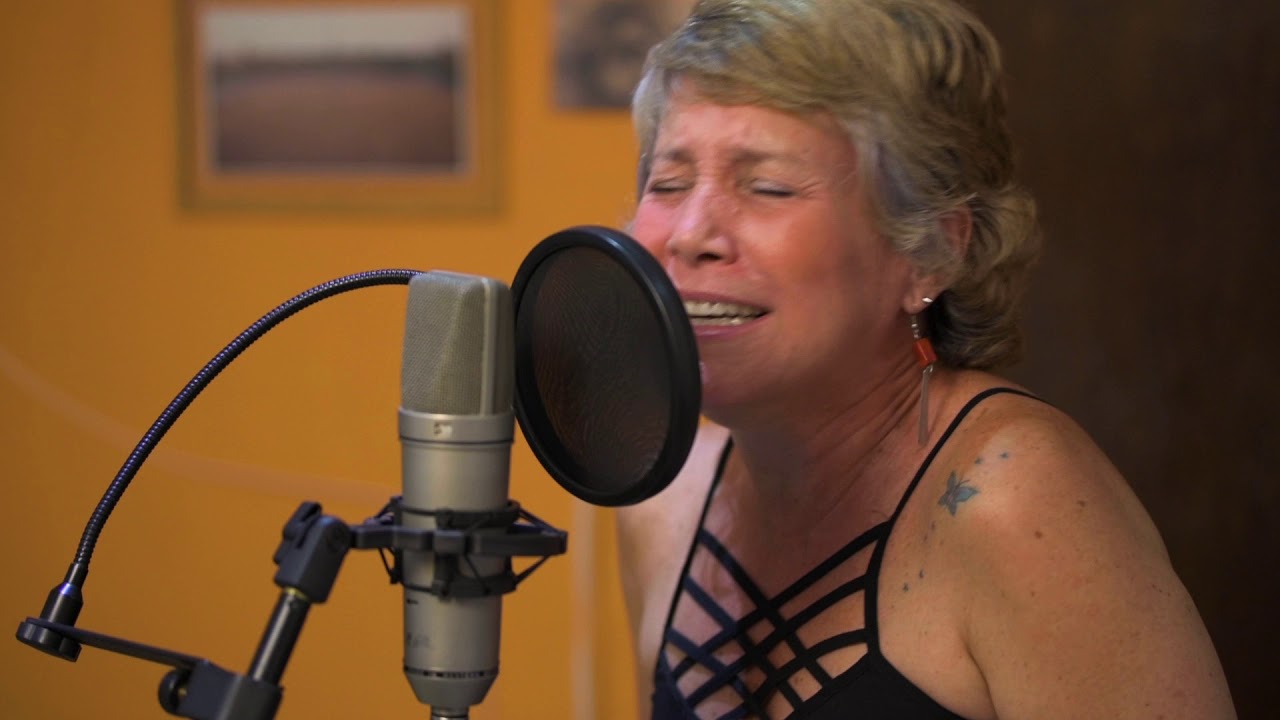 How Deep Is The Ocean | Iraida Noriega Jazz Trio - YouTube