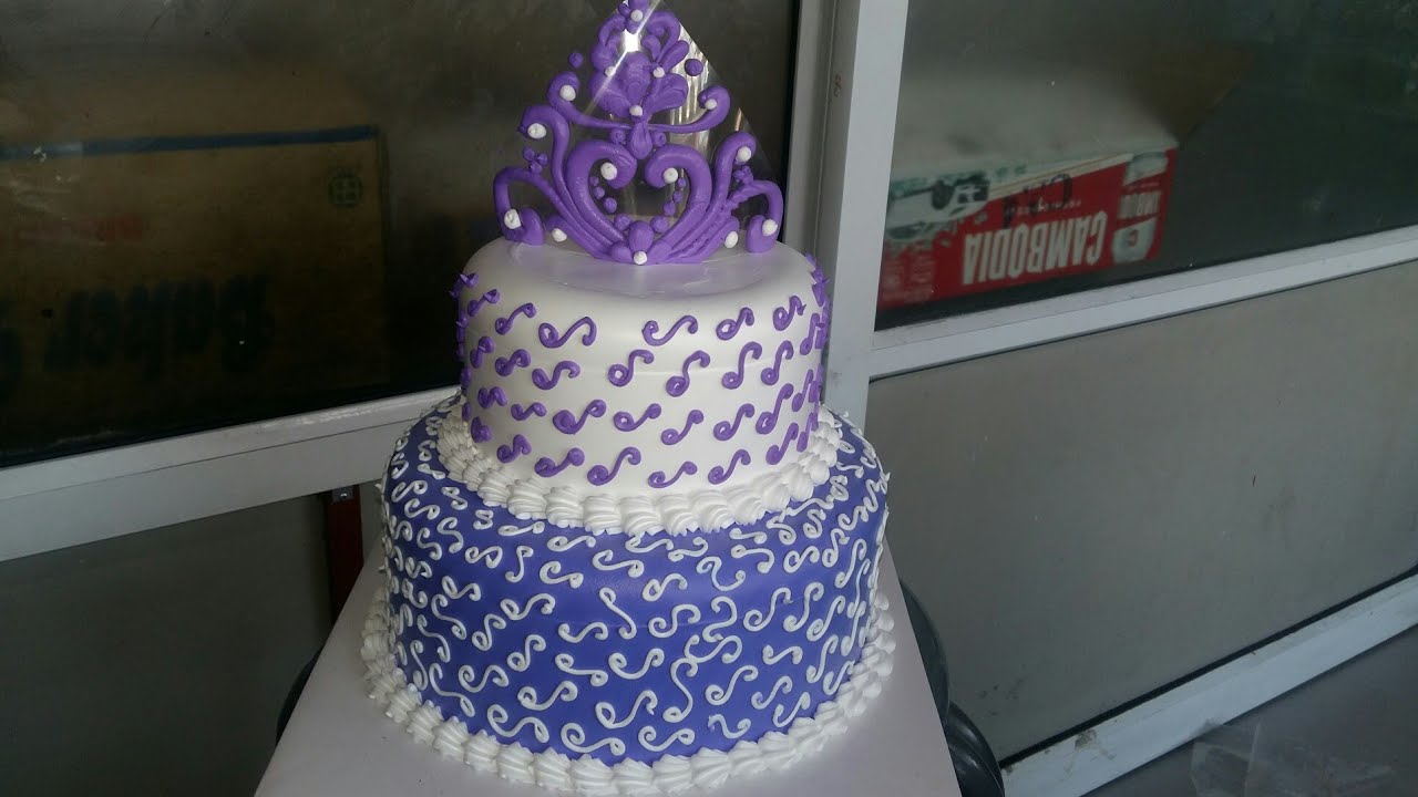 Innovative birthday cake decorating the crown - YouTube