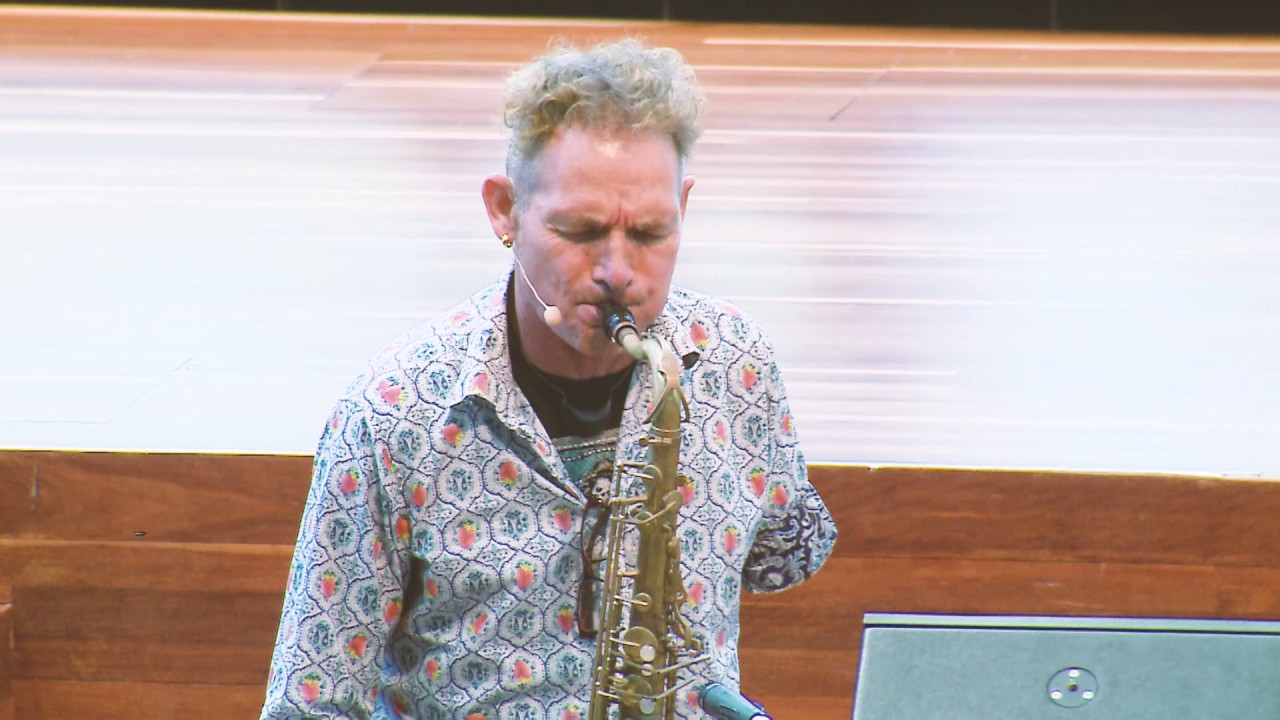 Neill Duncan performs at the 2016 Human Rights Oration - YouTube