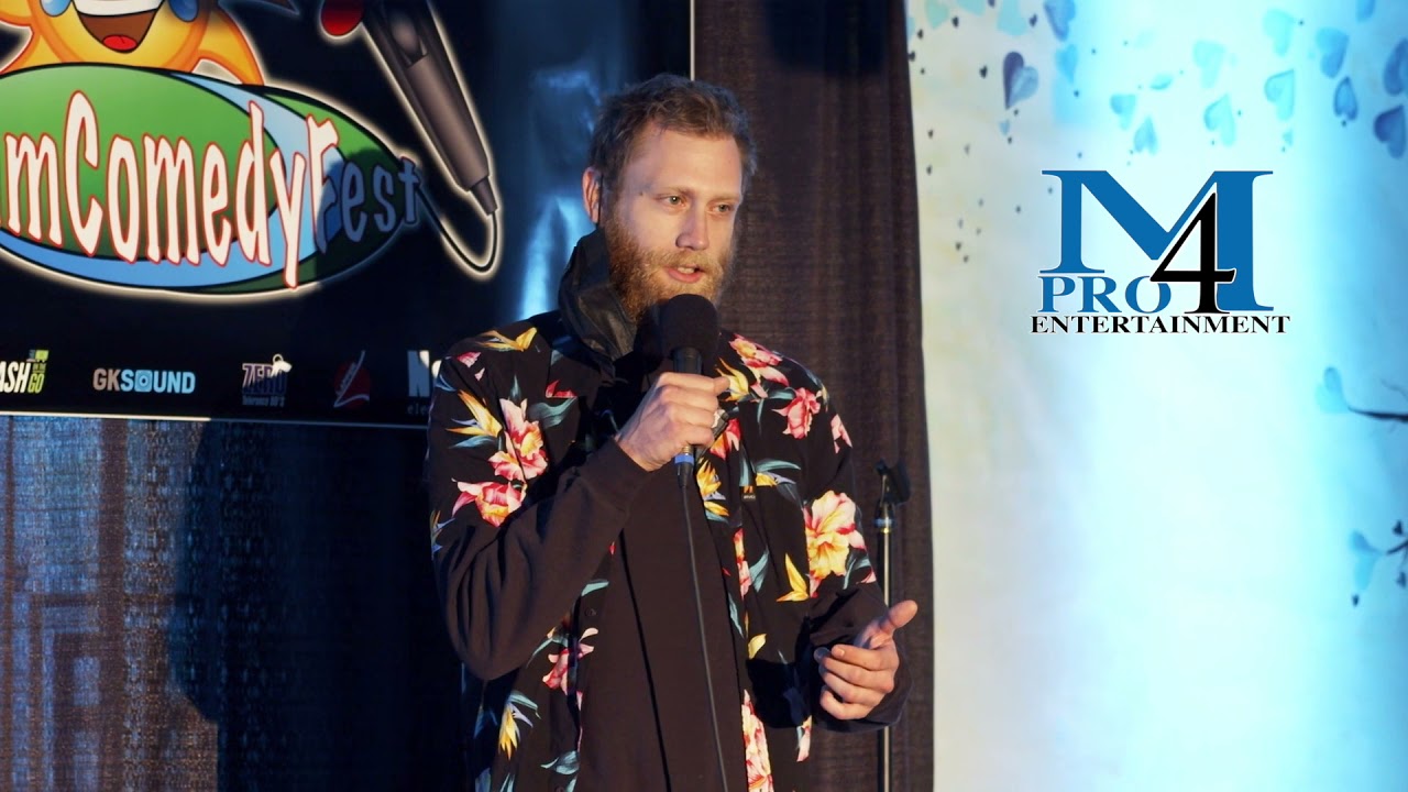 Andrew Crone at #KamComedyFest 2020 - YouTube