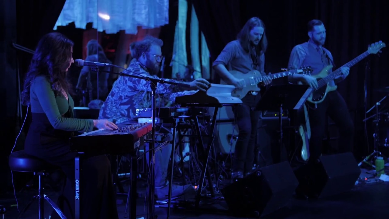 Schooltree — Day of the Rogue | Heterotopia live @ OBERON - YouTube