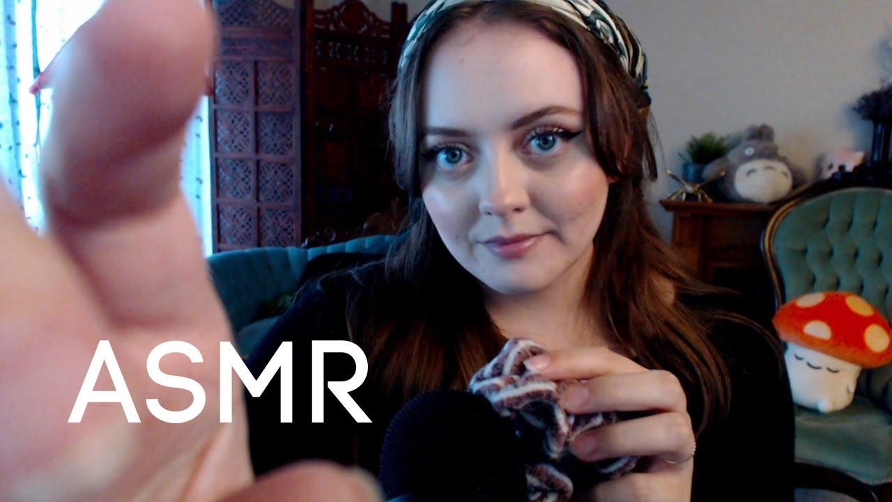 ASMR Singing You To Sleep w/ Calming Mic Brushing - YouTube