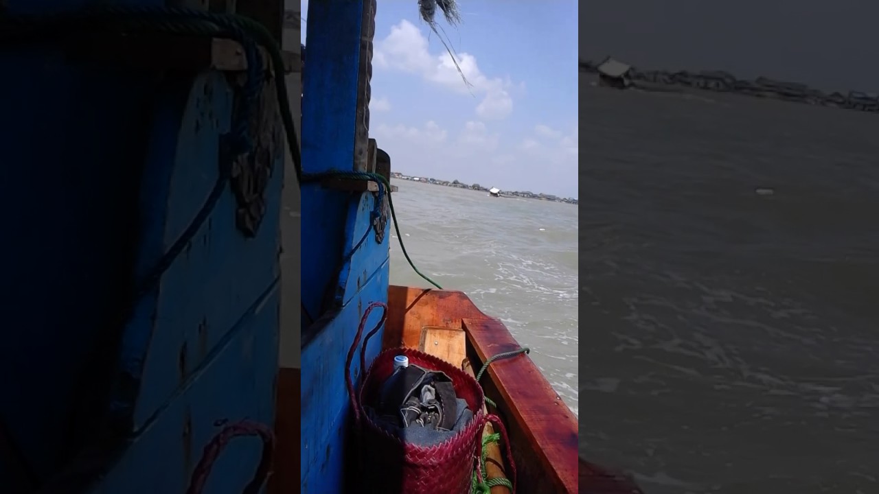Detik-detik perahu ini tenggelam d tengah laut - YouTube