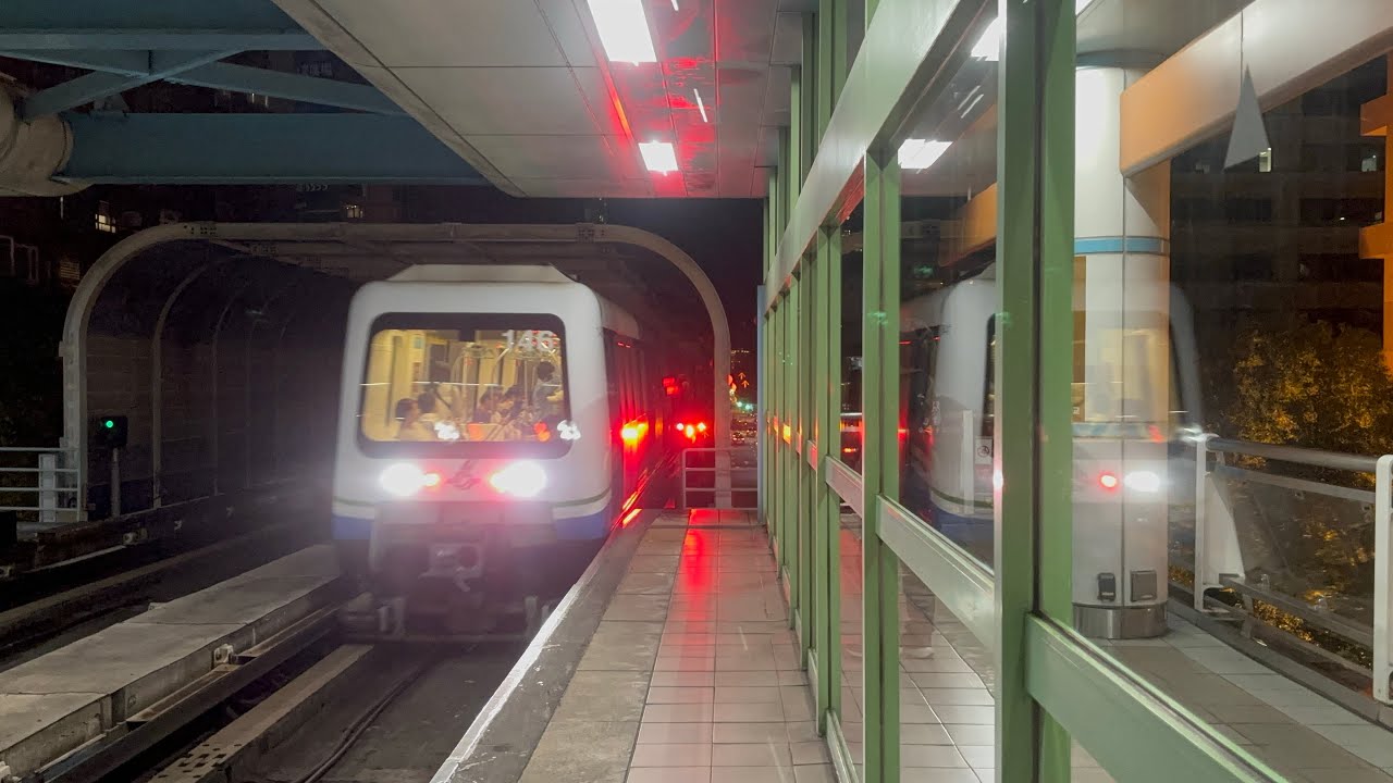 2024/10/10 臺北捷運文湖線龐巴迪INNOVIA APM 256型中運量電聯車往南港展覽館中山國中站離站 - YouTube