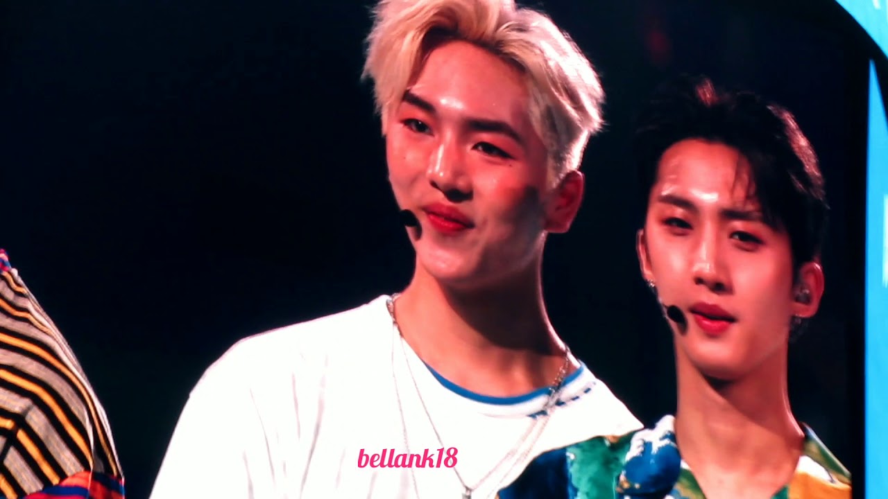 180812 PENTAGON Performance Stage Con LA 2018 - YouTube