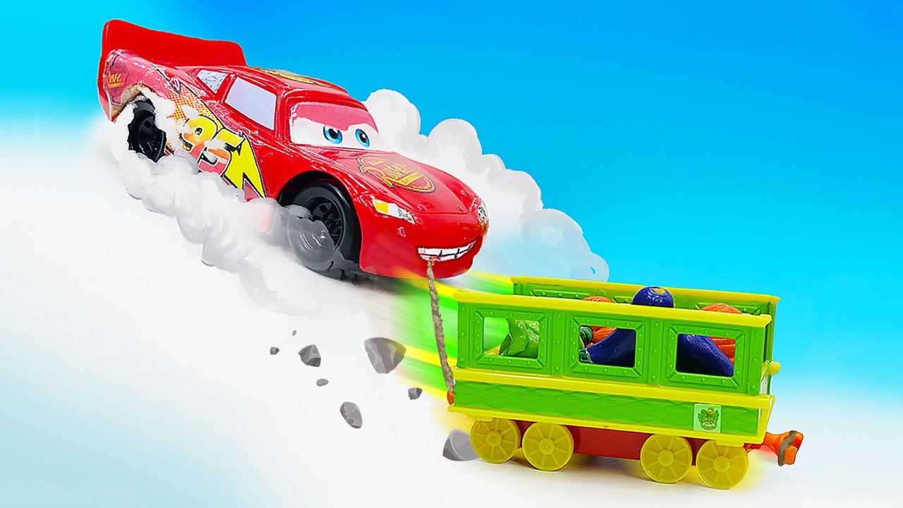 Saetta McQueen fa il compito di Cricchetto! Le avventure delle macchine ...